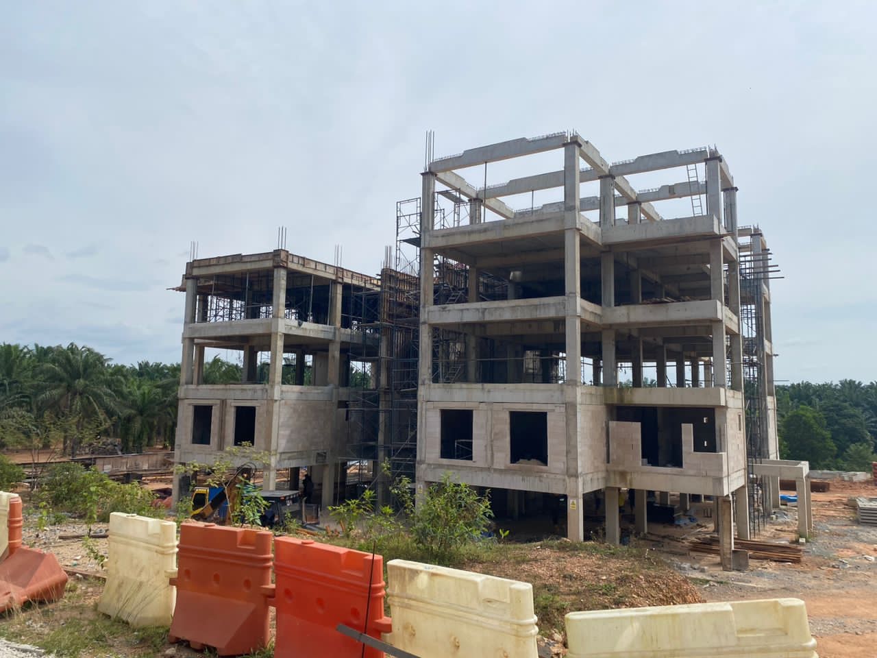 Pembinaan Kuarters KK7 Aring, Gua Musang, Kelantan Darul Naim