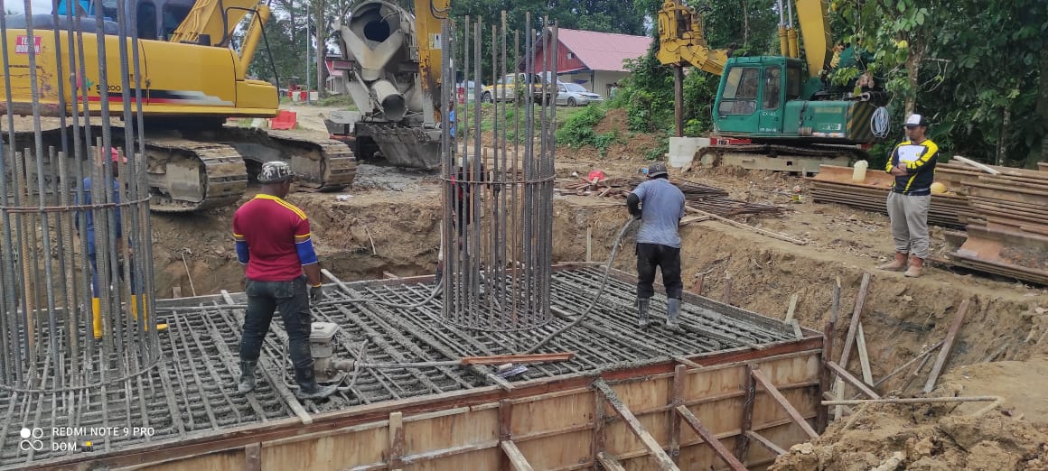 Jambatan Sungai Nibong, Kuala Balah, Jeli, Kelantan.