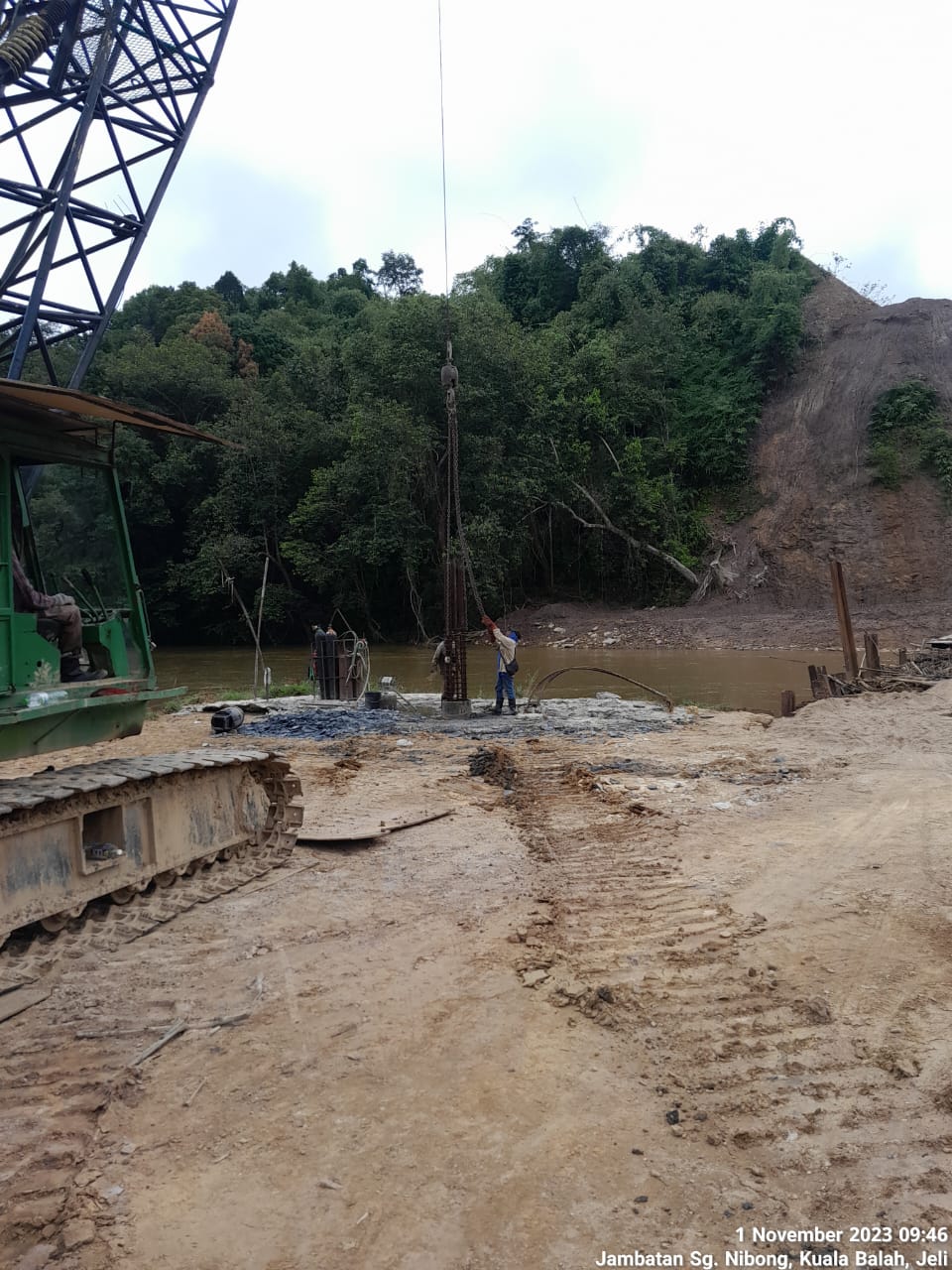 Jambatan Sungai Nibong, Kuala Balah, Jeli, Kelantan.